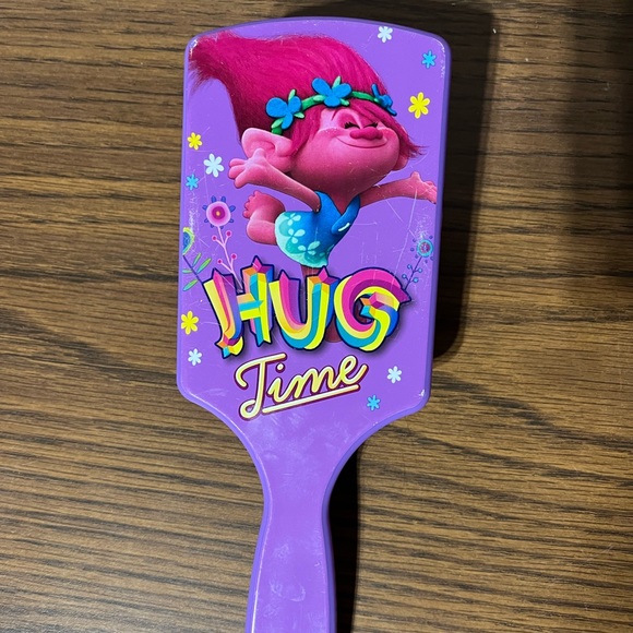 Trolls | Bath, Skin & Hair | Trolls Hug Time Hairbrush | Poshmark